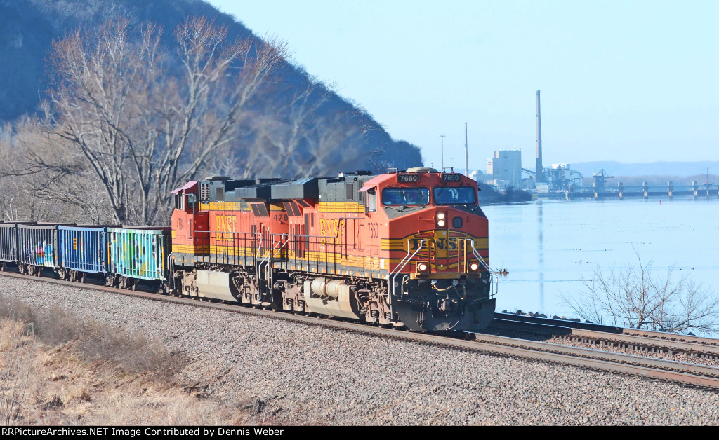 BNSF 7650, BNSF's Aurora Sub.